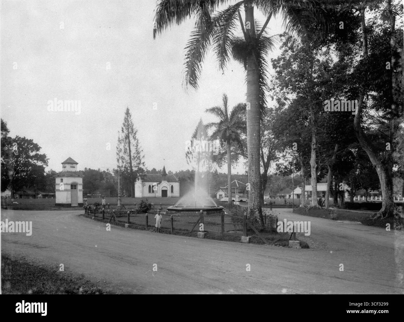 This photo from around 1925 shows the Kerkplein (Church Square) in ...