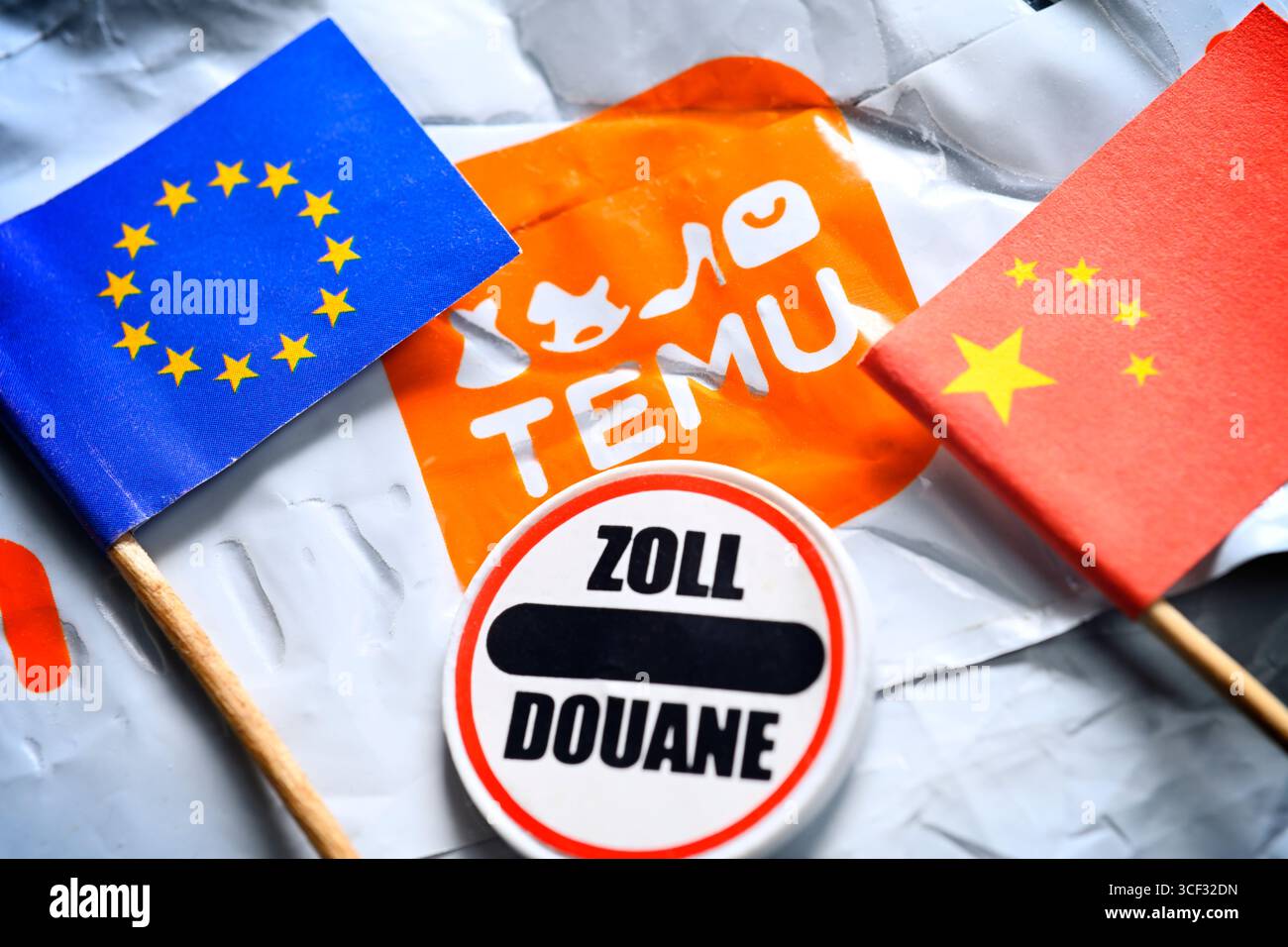 Temu shipping china hi-res stock photography and images - Alamy