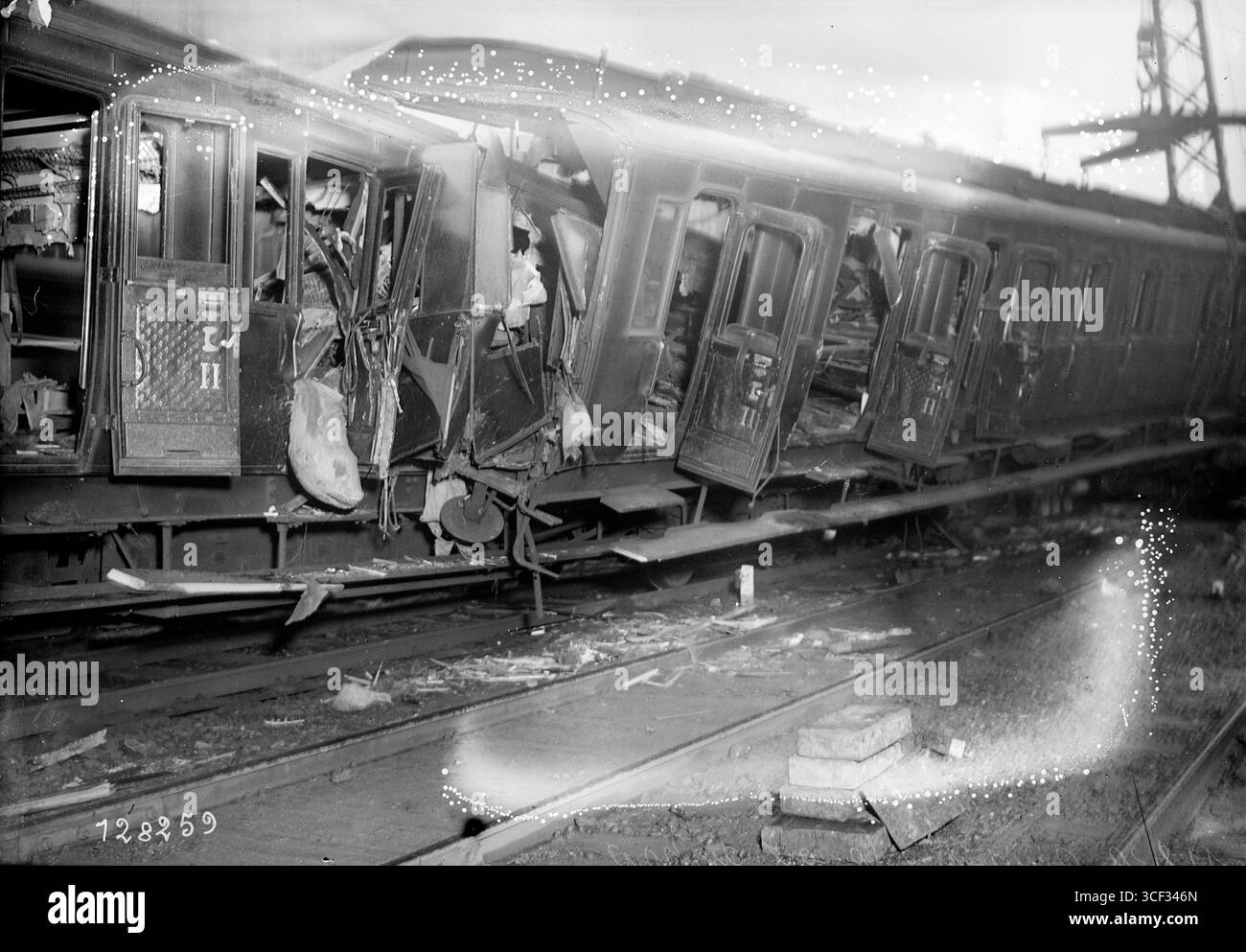 On 11 April 1928, a railway accident occurred at Gare du Nord station ...