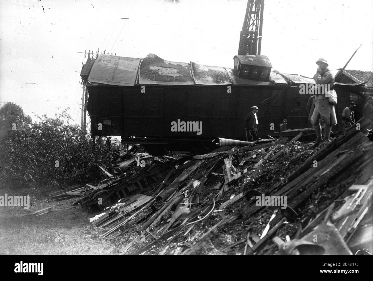 A close-up of the aftermath of the 1925 railway disaster at Sens ...