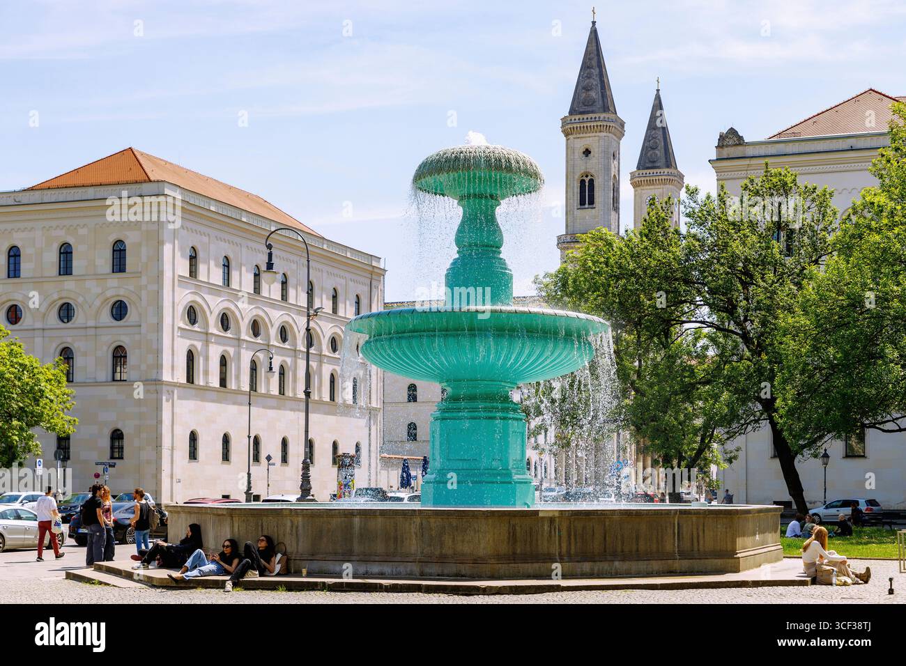 Freshly restored schalenbrunnen hi-res stock photography and images - Alamy