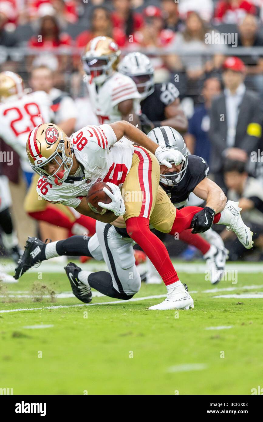 San Francisco 49ers wide receiver Junior Bergen (86) catches a pass and ...