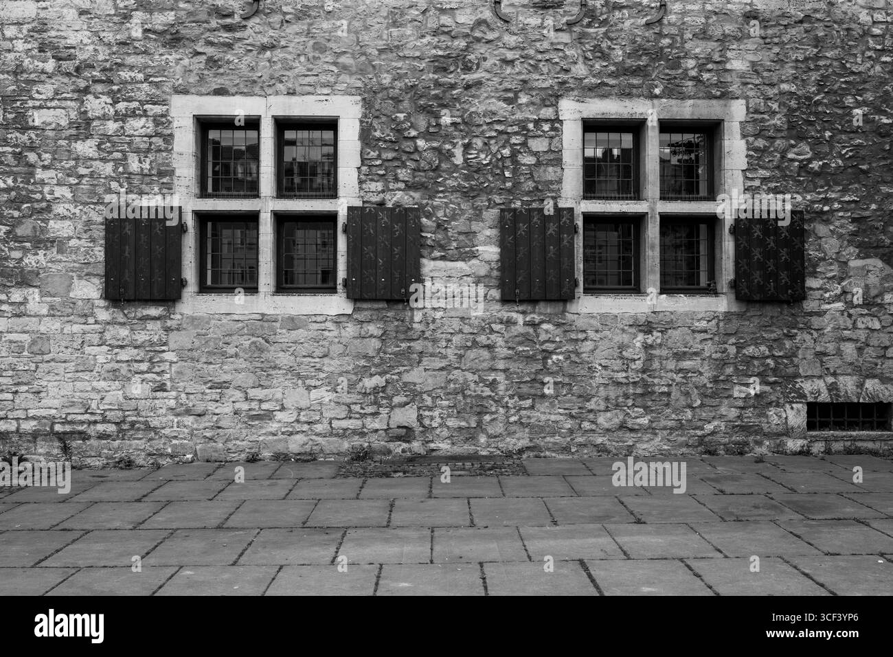 Traditional stone building style Black and White Stock Photos & Images ...