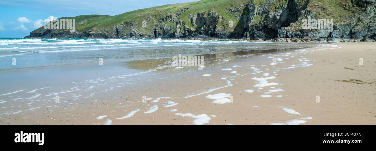Stunning Perran Sands Beach, Cornwall UK Stock Photo - Alamy