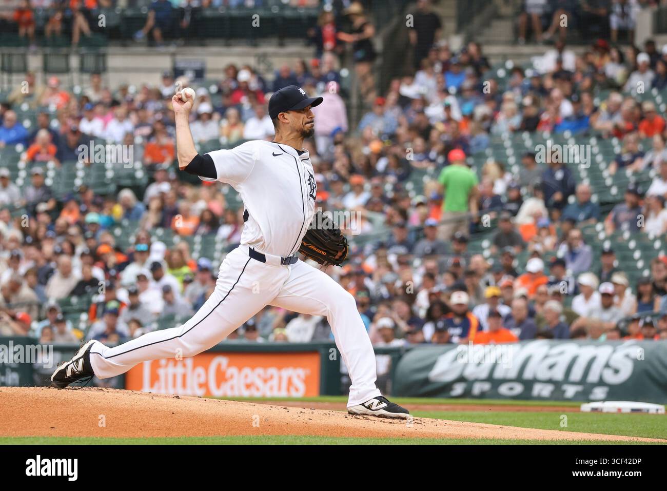 DETROIT, MI - AUGUST 20: Detroit Tigers starting pitcher Charlie Morton ...