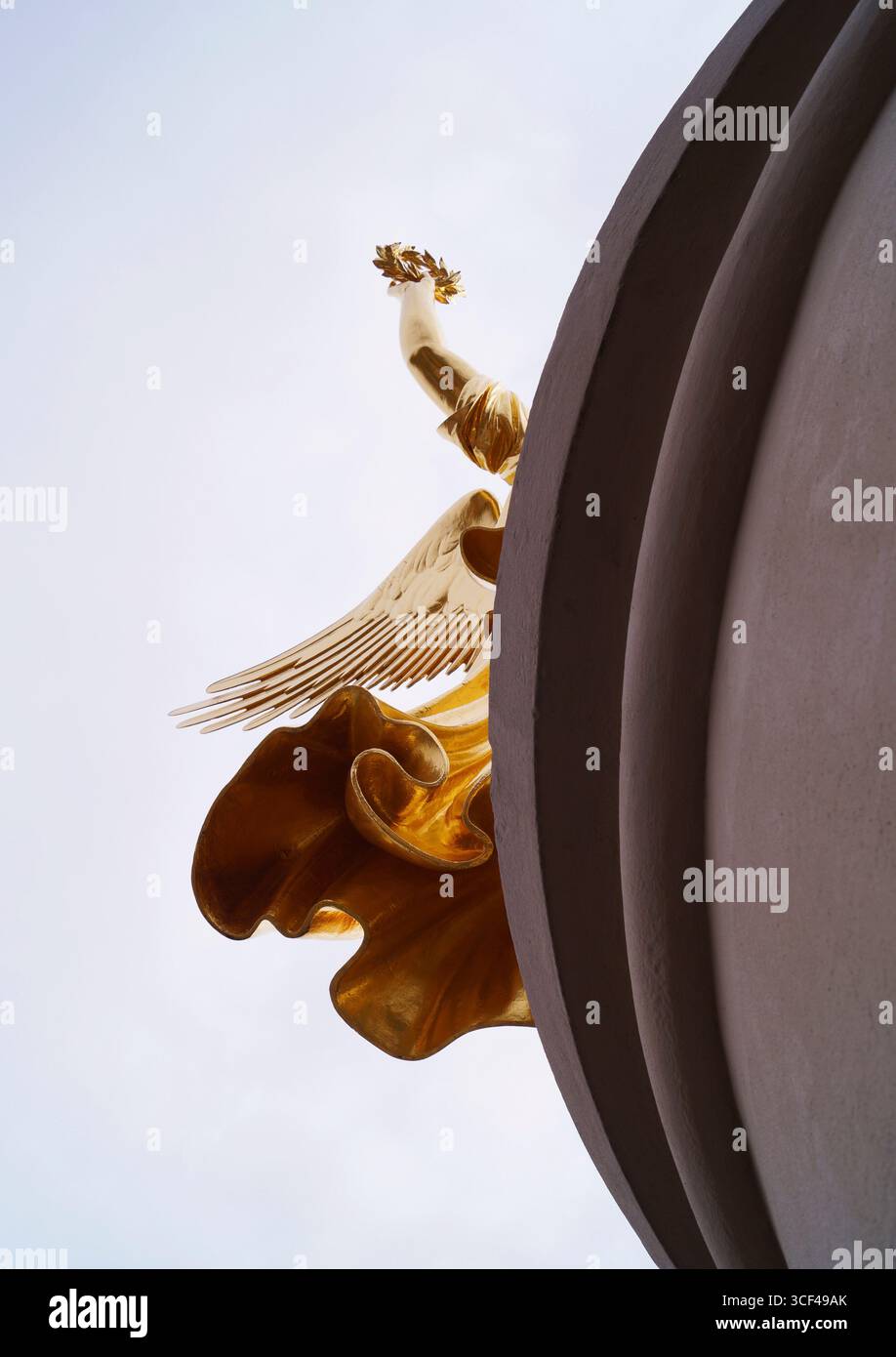 The Victory Column in Berlin with the Golden Else, large star, wings ...