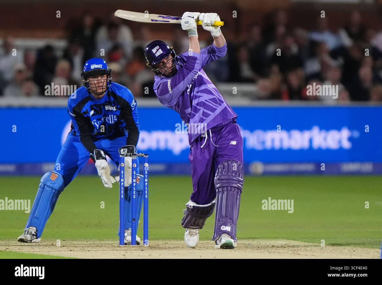 Northern Superchargers' Dan Lawrence (right) batting as London Spirit's ...