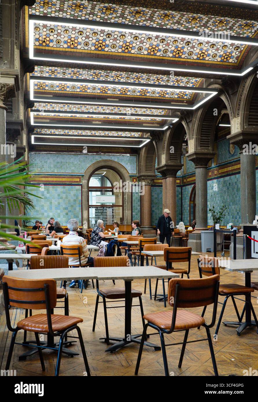 Tiled hall cafe in the Leeds Art Gallery Stock Photo - Alamy