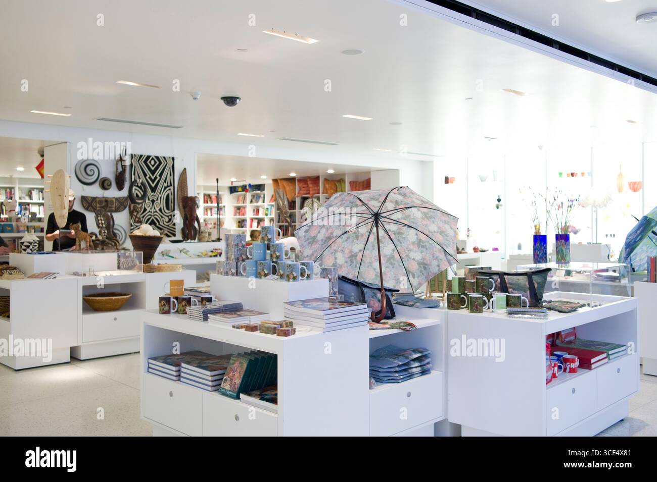 Westfield Southcenter Shopping Mall, Tukwila, King County, Washington, USA Stock Photo - Alamy