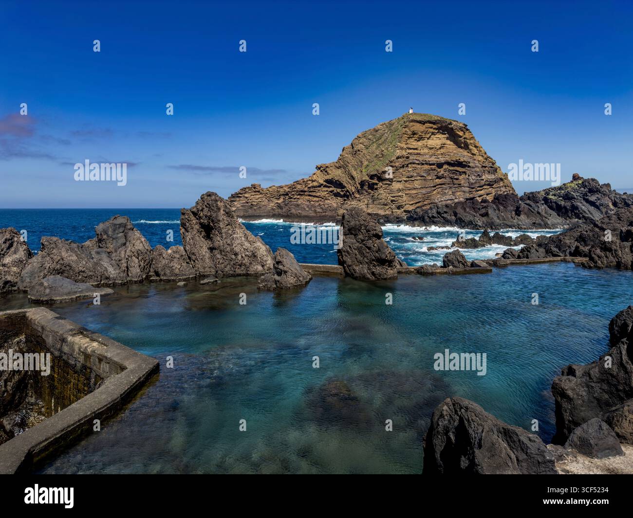 Natural pools in porto hi-res stock photography and images - Alamy