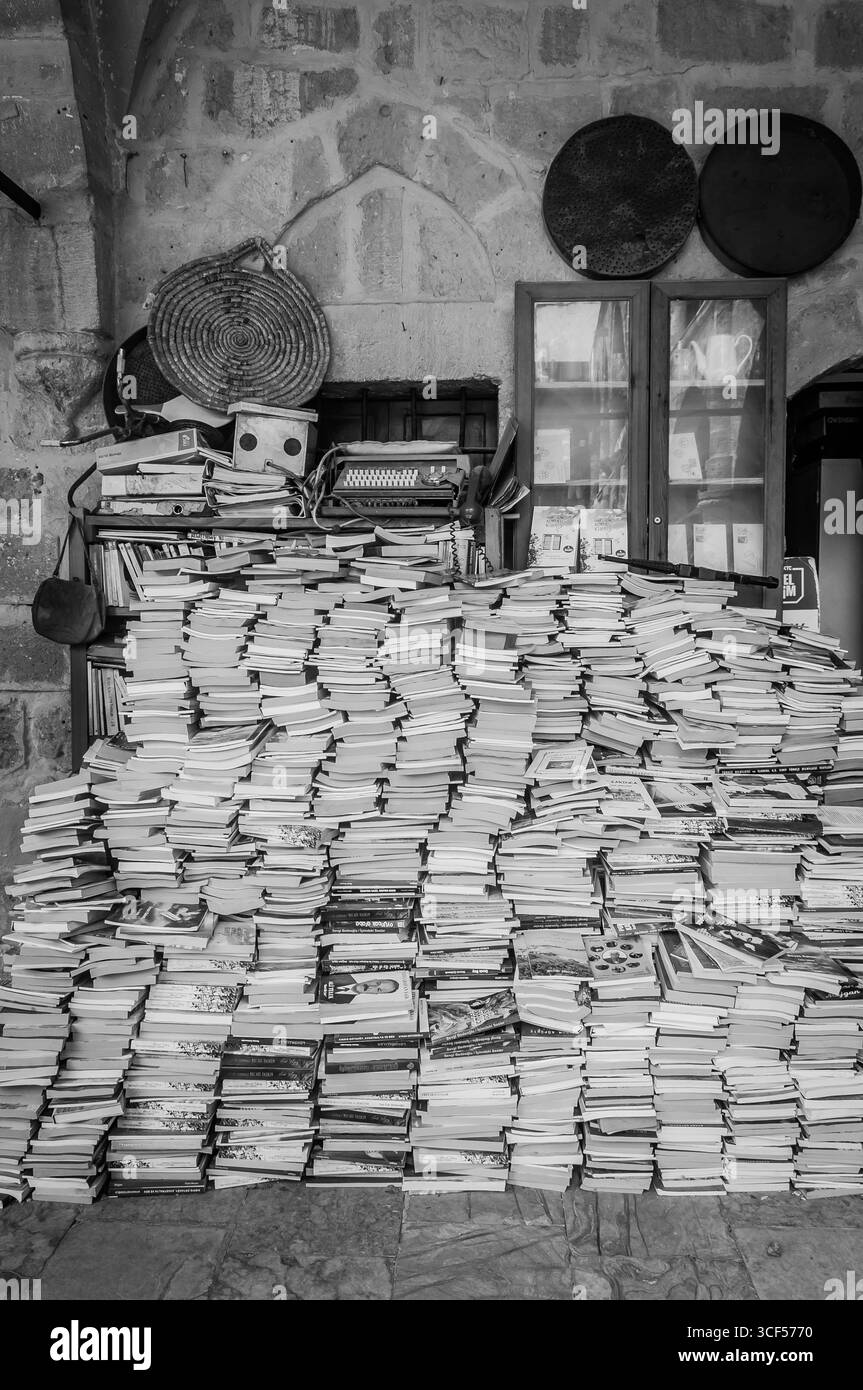 Books building street Black and White Stock Photos & Images - Alamy