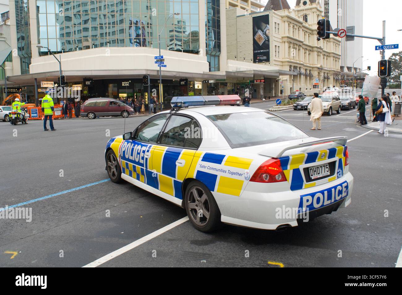 Auckland city police car hi-res stock photography and images - Alamy