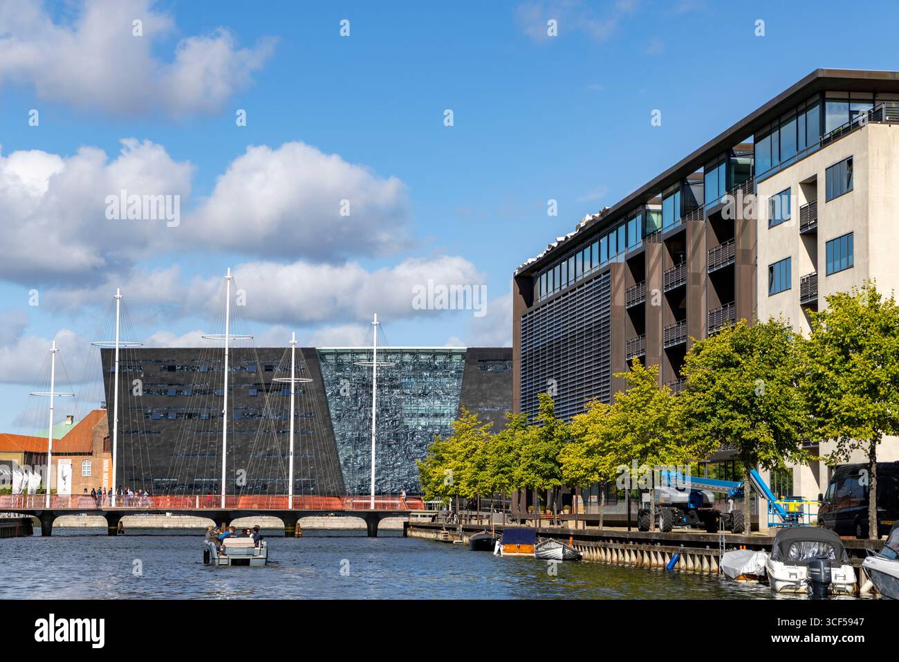 Copenhagen,Denmark, The Black Diamond building an extension to the ...