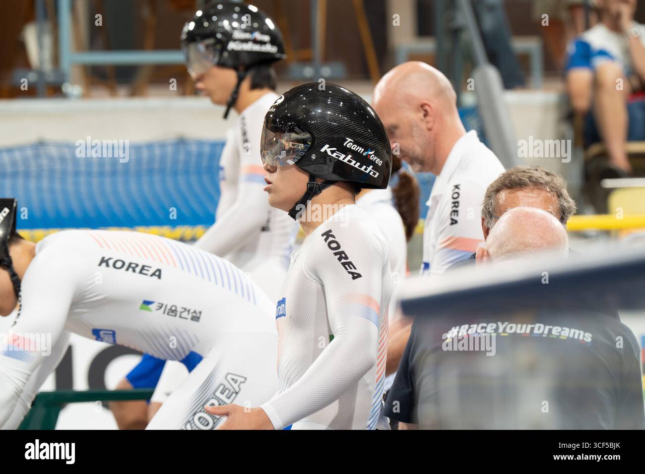 silver medal for Jaeho Jung,Taeho Choi,Wooju Jeon team sprint men day 1 ...