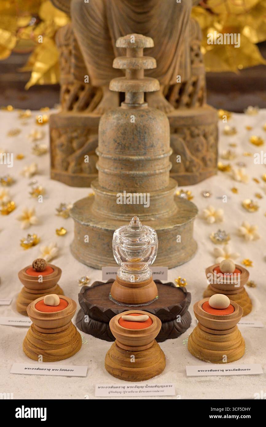 Kondanna buddha hi-res stock photography and images - Alamy