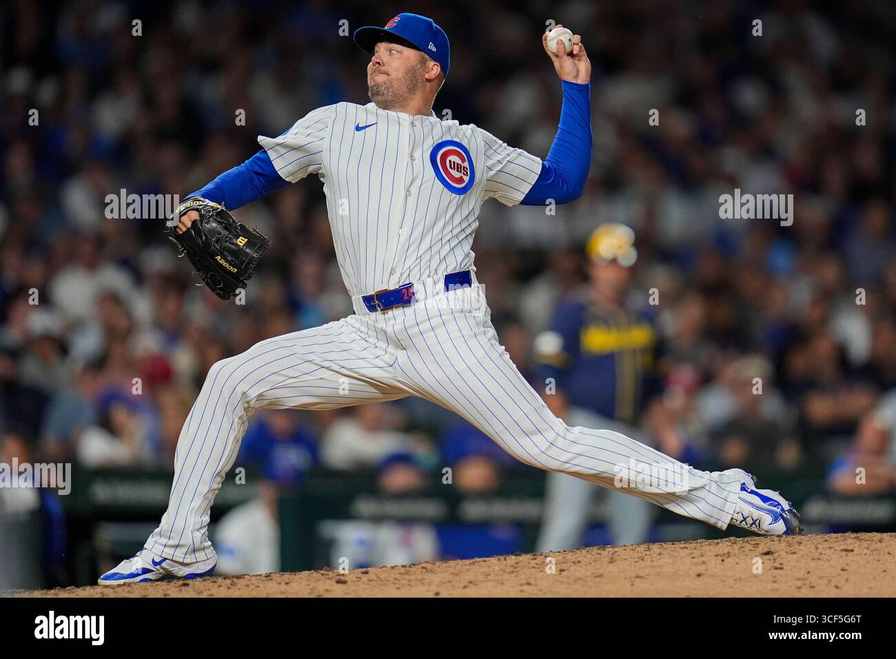 Chicago Cubs pitcher Caleb Thielbar throws against the Milwaukee ...