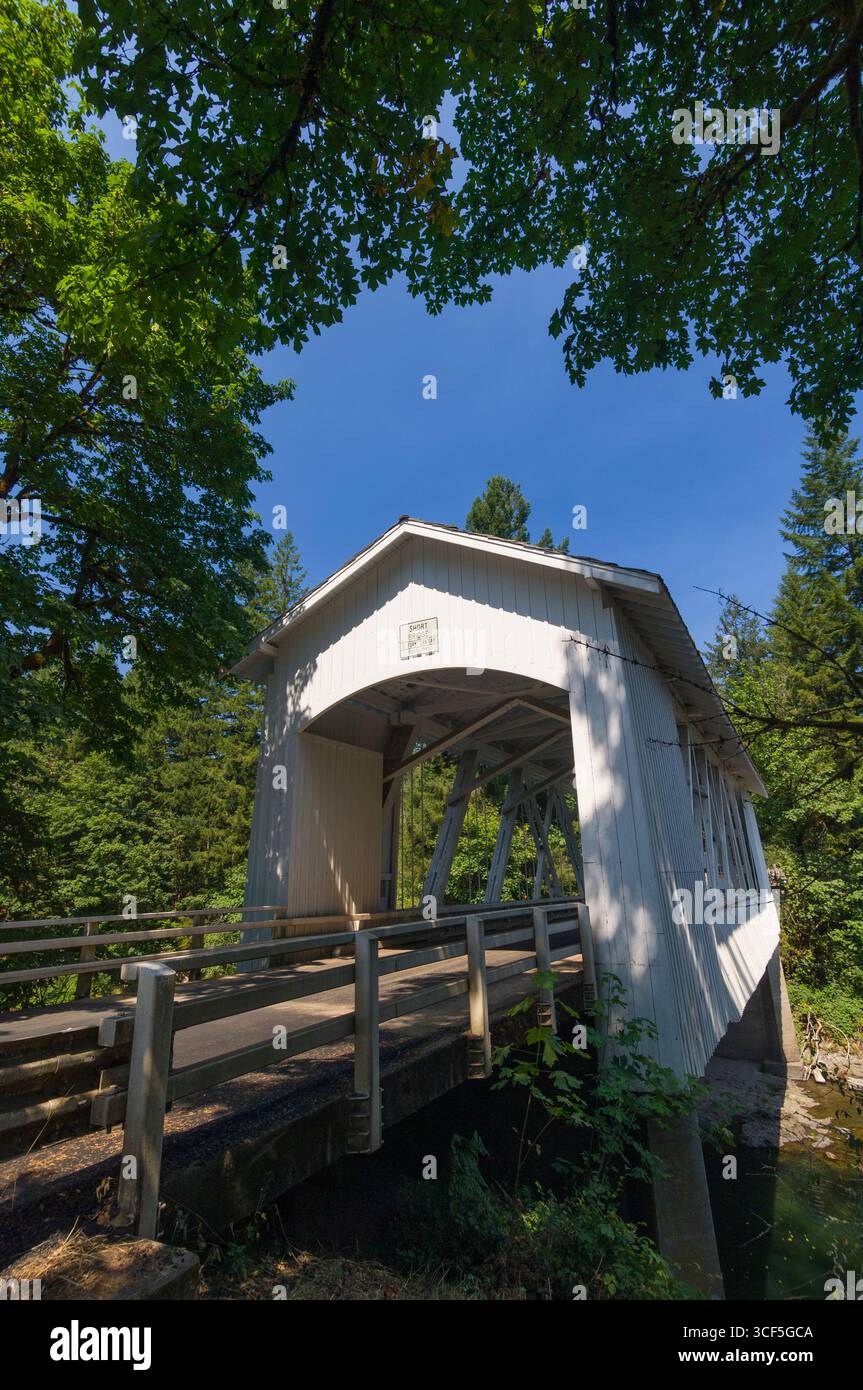Whiskey butte bridge hi-res stock photography and images - Alamy