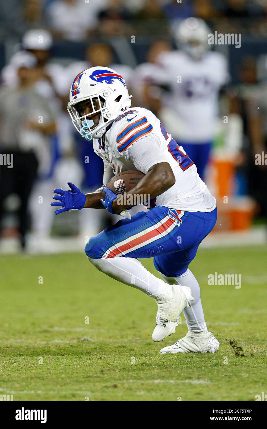 Buffalo Bills running back Frank Gore Jr. (20) runs with the ball ...