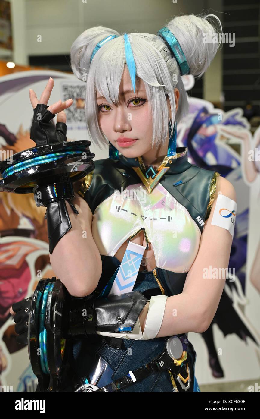 ACGHK 2025 Preview Cosplayer posing photo in the Ani-com & Games ACGHK ...