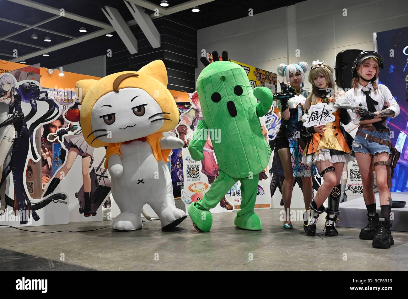 ACGHK 2025 Preview Cosplayers posing photo in the Ani-com & Games ACGHK exhibition preview on ...