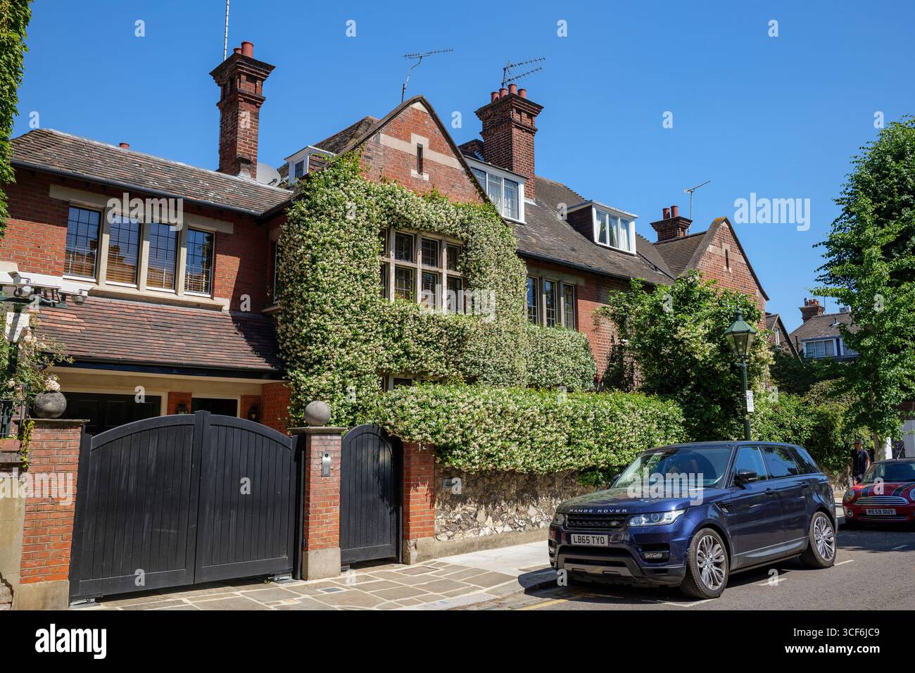 22 cheyne row hi-res stock photography and images - Alamy
