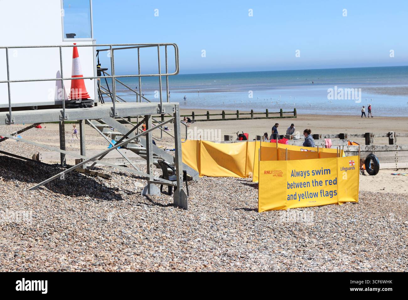 Life guard station on hi-res stock photography and images - Alamy