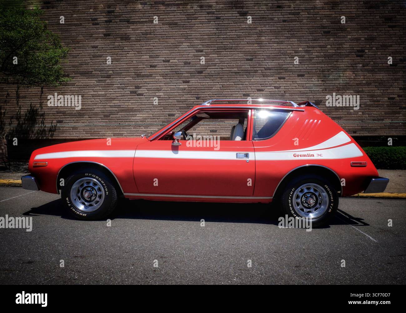 Amc gremlin x hi-res stock photography and images - Alamy