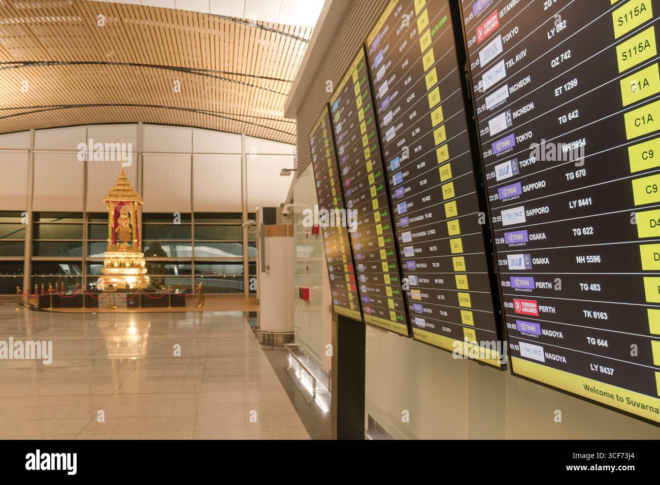 Sat1 passenger terminal hi-res stock photography and images - Alamy