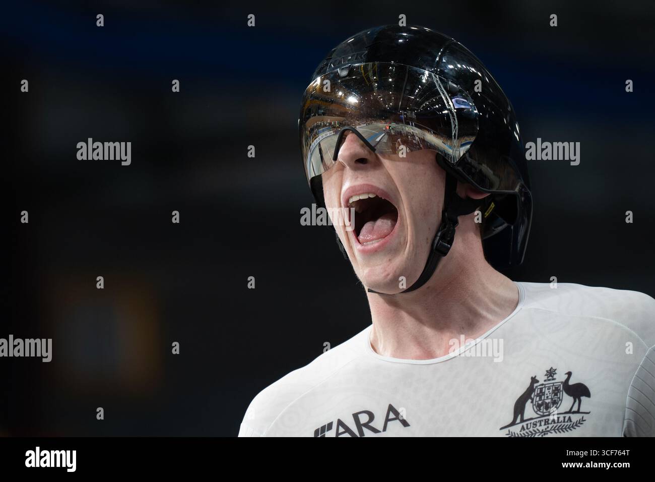 Angus Withington competing in the Men Junior - Teamsprint during the ...