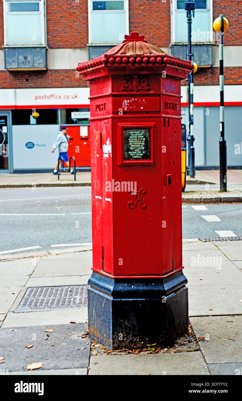 Victorian Post box, Hampstead, London, England Stock Photo - Alamy