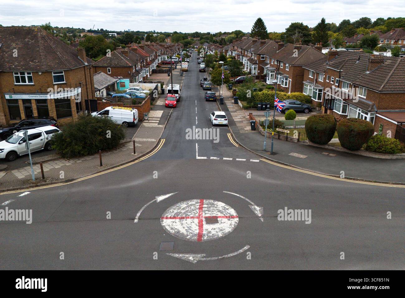 Rednal, Birmingham. 21st Aug, 2025. Union and St George's Flags are ...