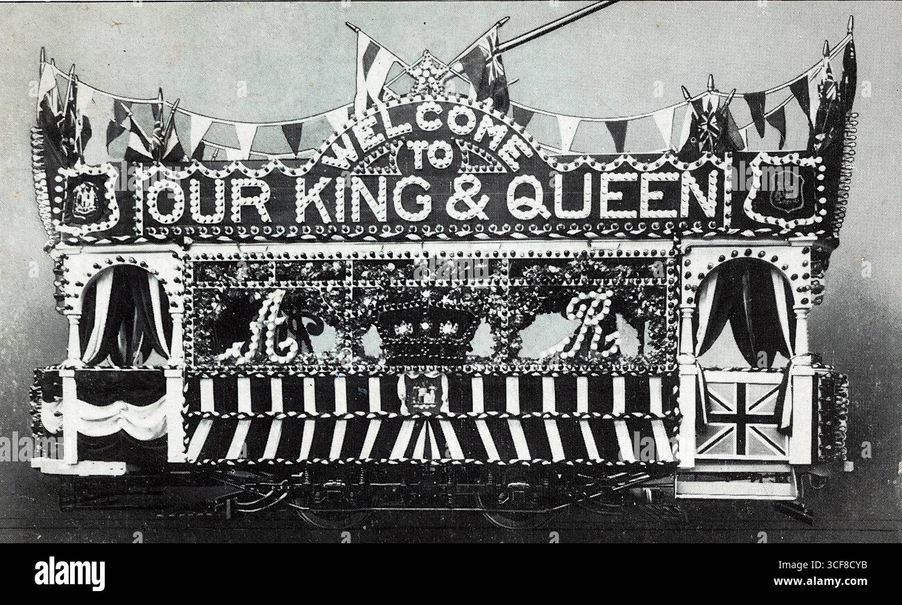 Edwardian pageantry hi-res stock photography and images - Alamy