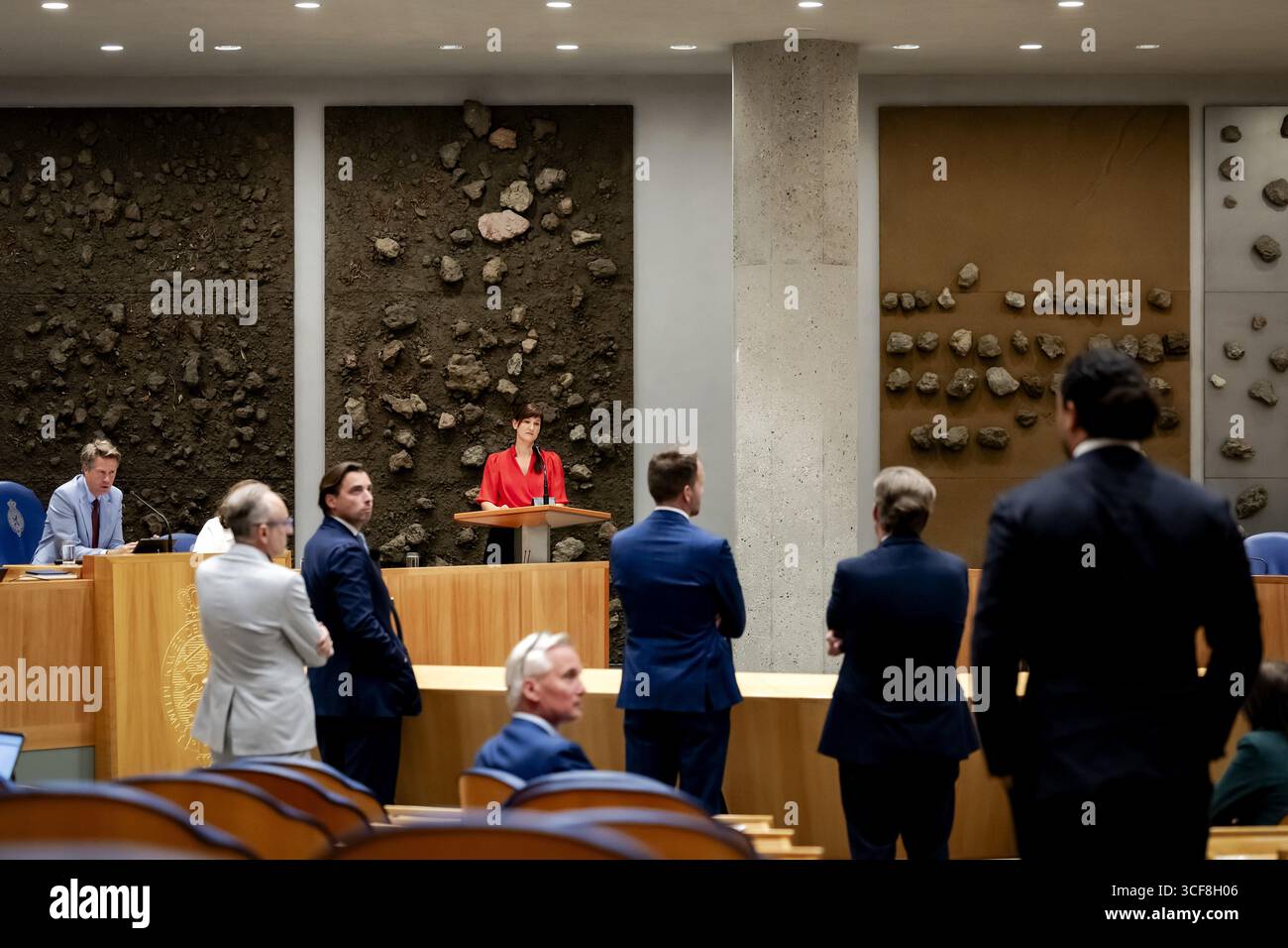 THE HAGUE – Sarah Dobbe (SP) during a two-minute debate. The House of ...