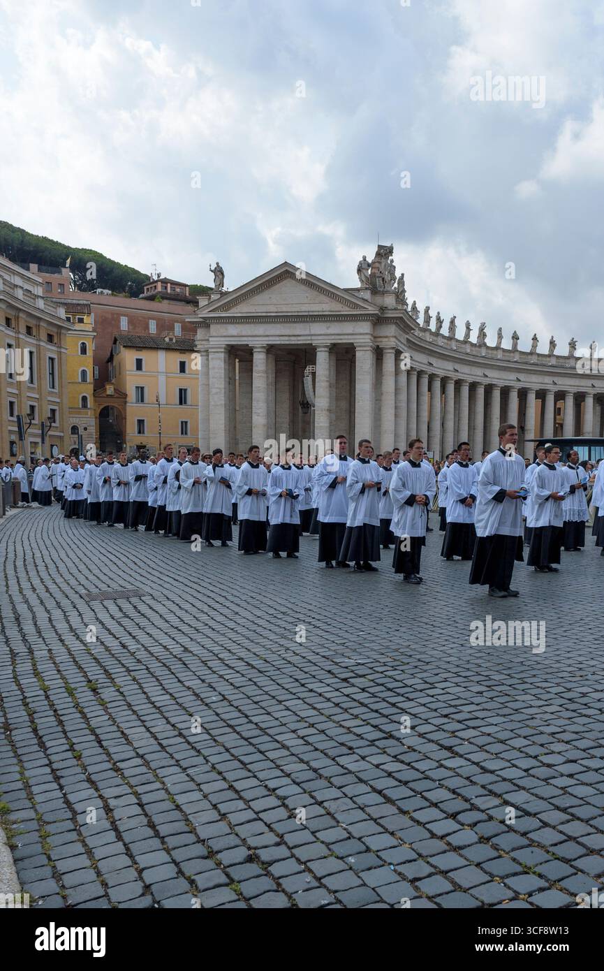 August 21, 2025, Vatican City, Vatican State: Priests of the Priestly ...