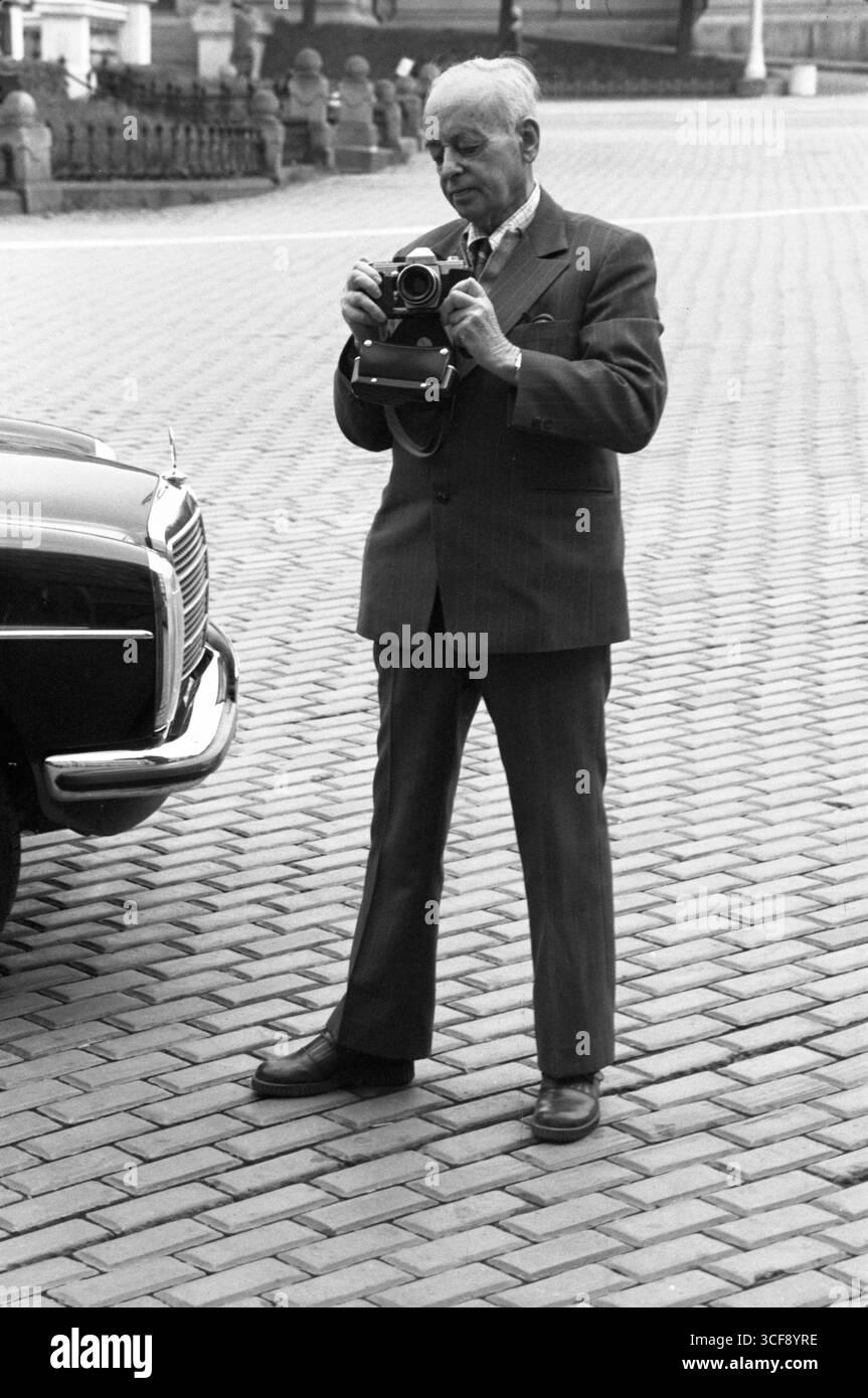 Academician Gleb Frank with camera, Sofia Stock Photo - Alamy