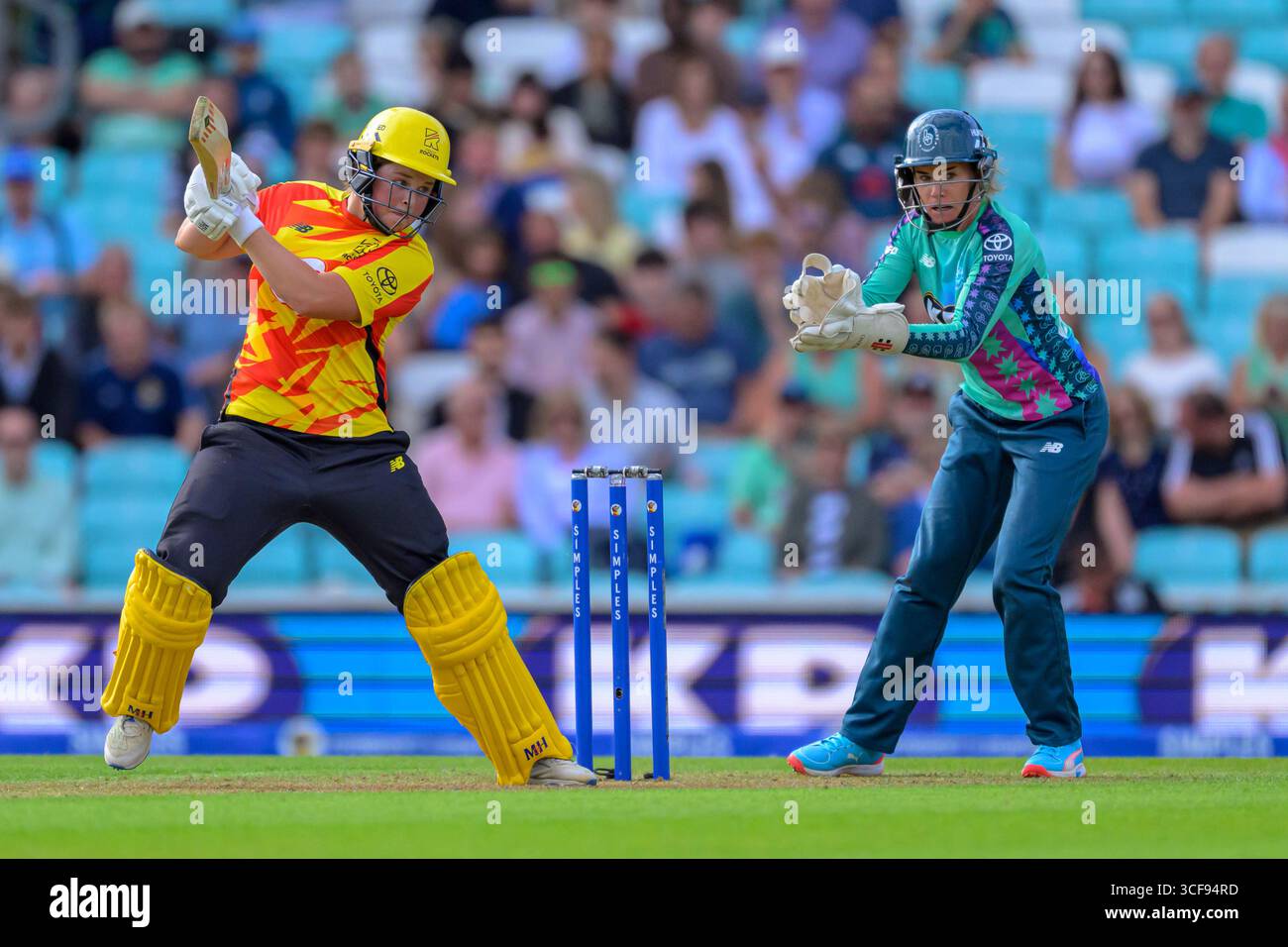 Kia Oval, London August 21 2025 Grace Scrivens (29 Trent Rockets) during the Hundred Group Stage ...