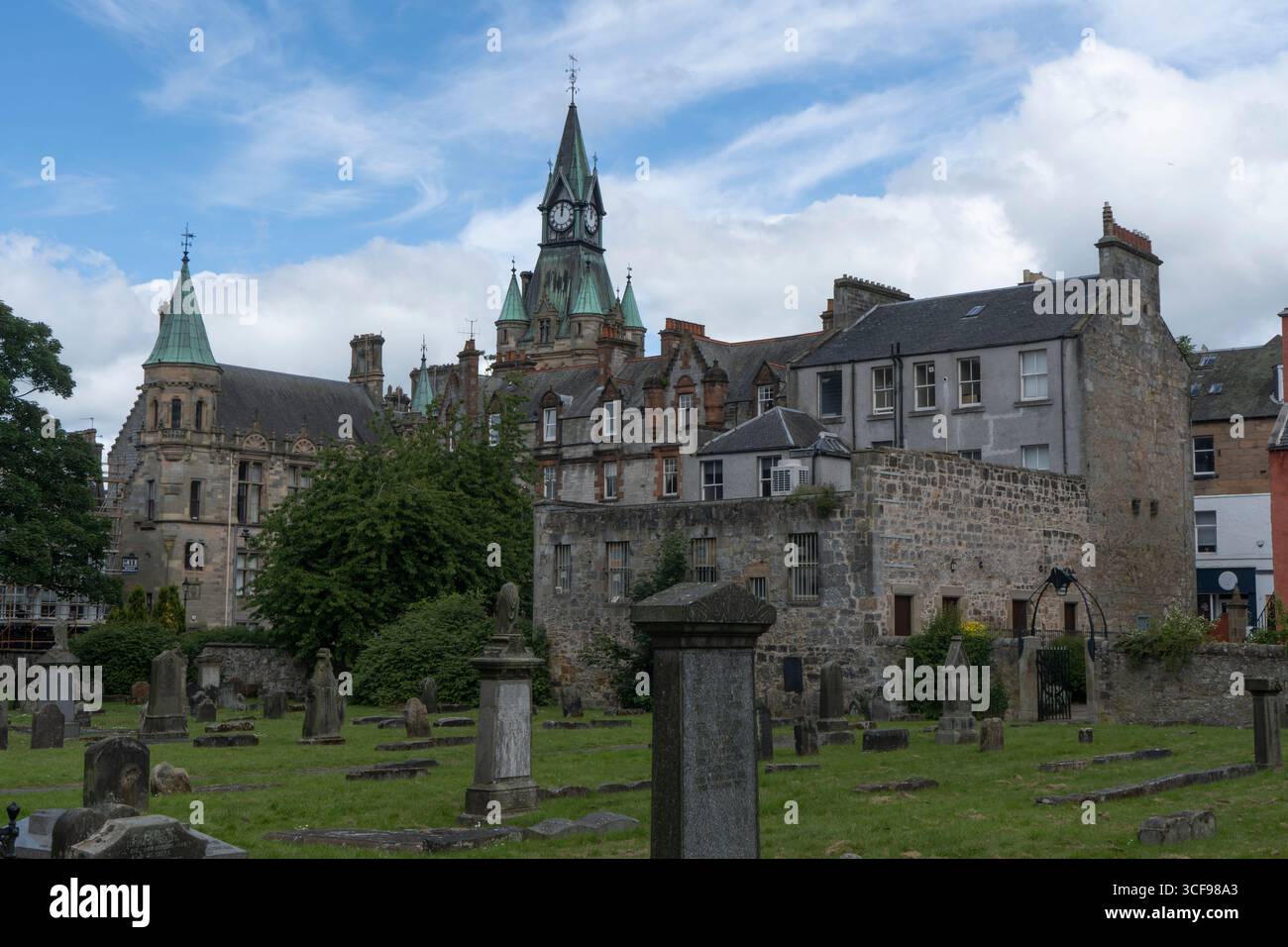 Dunfermline burials hi-res stock photography and images - Alamy
