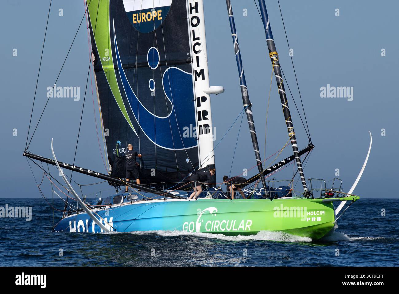 Holcim PRB Team (Rosalin Kuiper, Franck Cammas, Alan Roberts, Carolijn ...