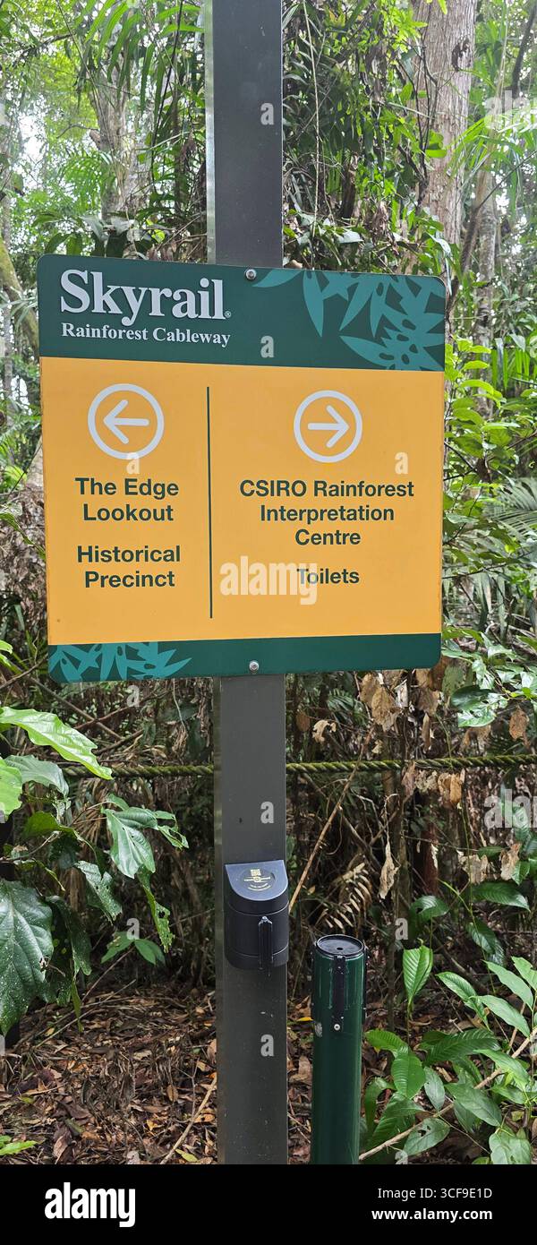 Kuranda Skyrail, Seilbahn, Jungle Walk, Kuranda, Queensland, Australien ...