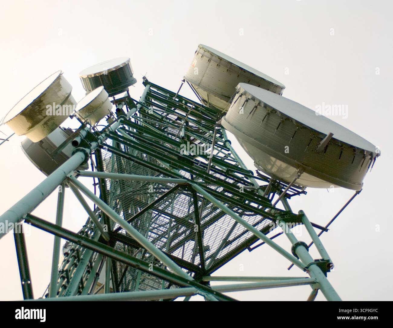 Communication tower on hilltop overlooking Honolulu, Oahu, Hawaii, USA ...
