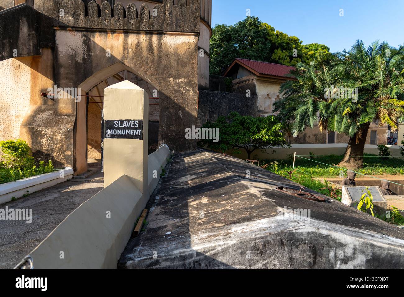 Slave trade zanzibar tanzania hi-res stock photography and images - Alamy
