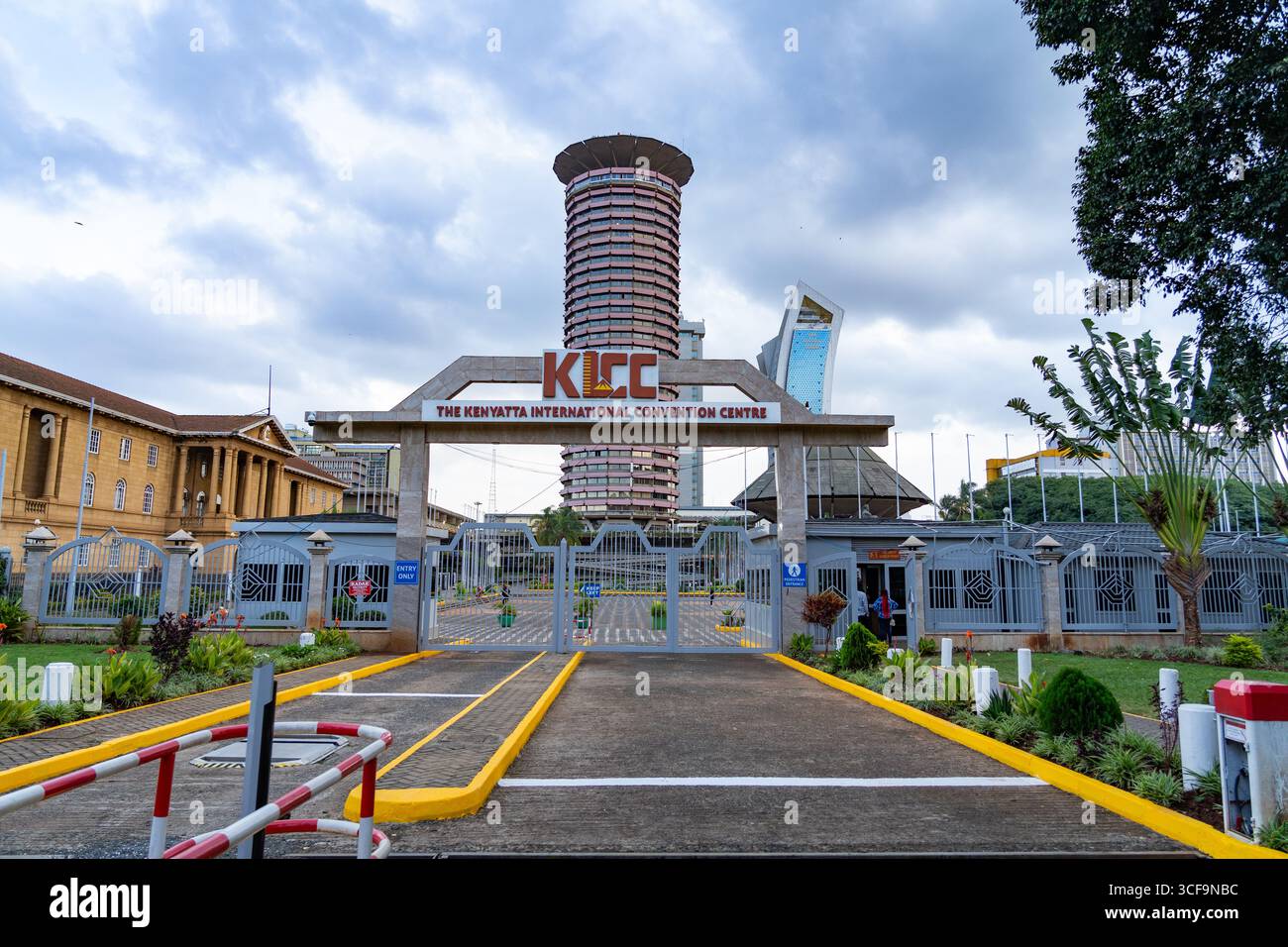 Kicc government building hi-res stock photography and images - Alamy
