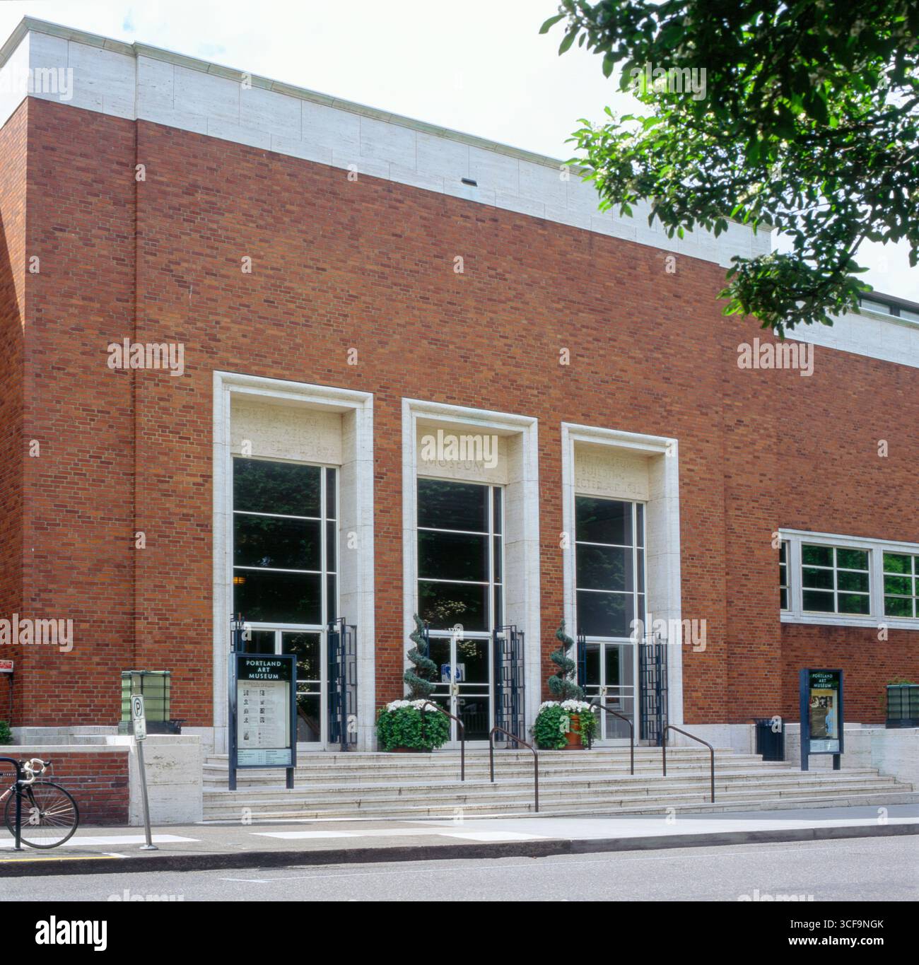 The Portland Art Museum, Portland, Oregon, Multnomah County, USA. The ...