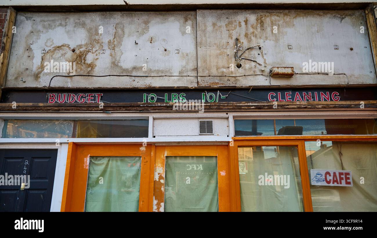 Hidden shop sign discovered from the 1960s on wall of former ...