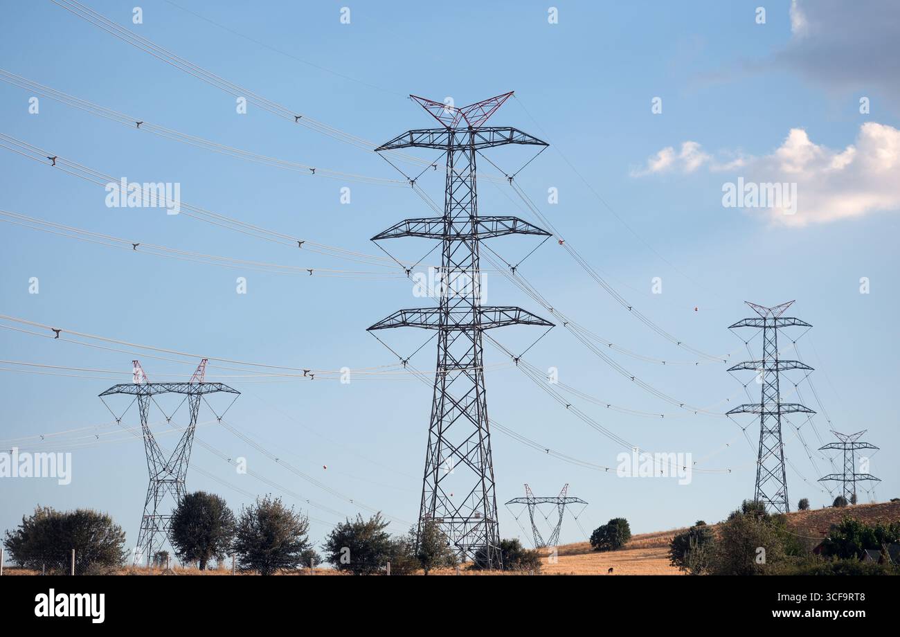 Mains electricity towers hi-res stock photography and images - Alamy