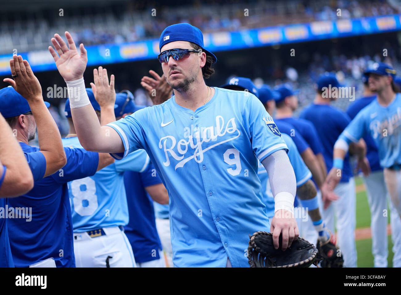 Kansas City Royals' Vinnie Pasquantino celebrates with teammates after ...