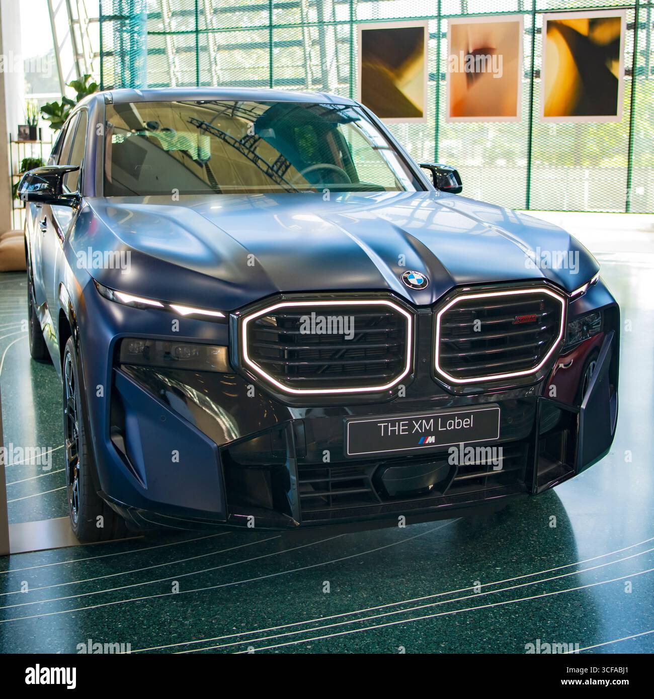 Bmw xm label hi-res stock photography and images - Alamy