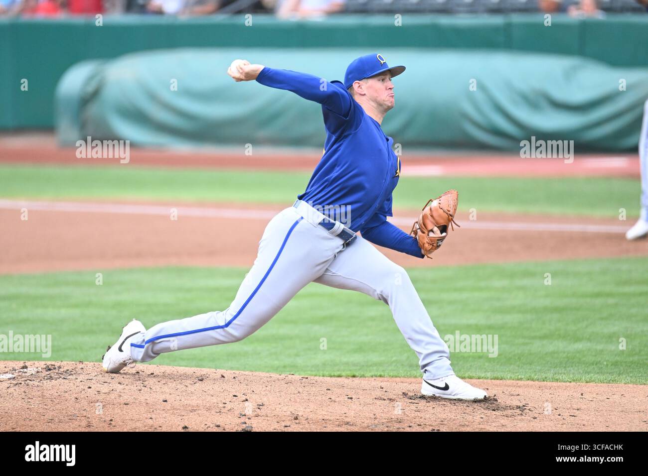 August 21, 2025: Omaha Storm Chasers pitcher Stephen Kolek (33) pitches ...