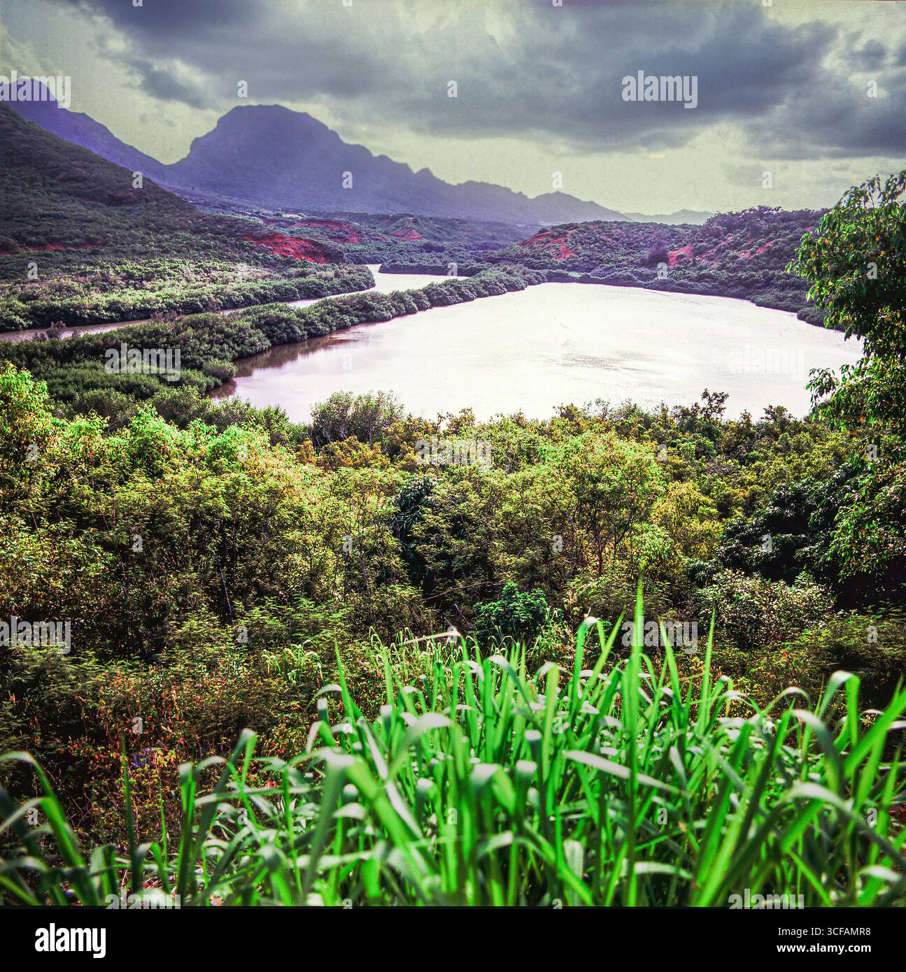 Huleia valley hi-res stock photography and images - Alamy