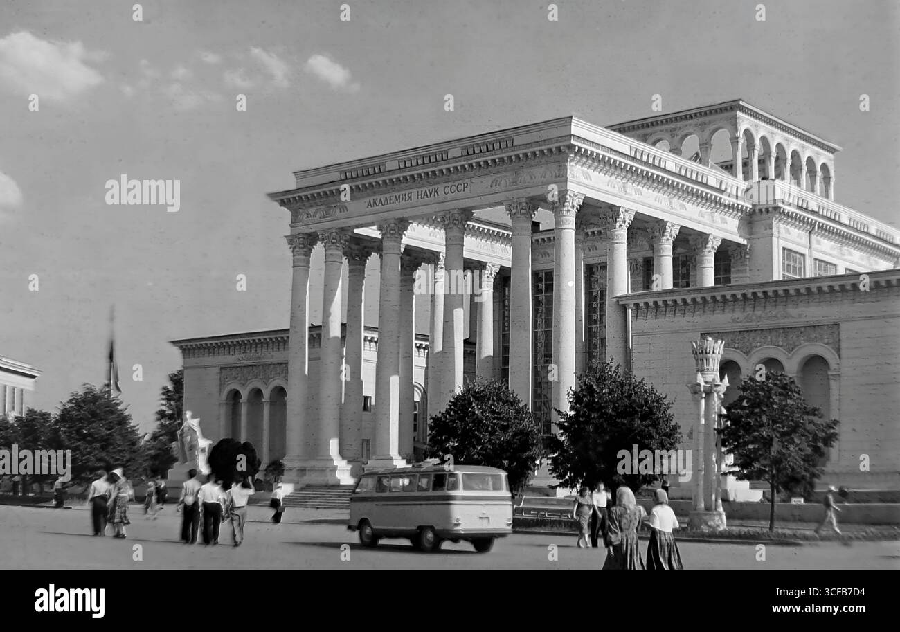 Raf 977 hi-res stock photography and images - Alamy